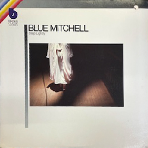BLUE MITCHELL - STEP LIGHTLY - Jazz Records seeed